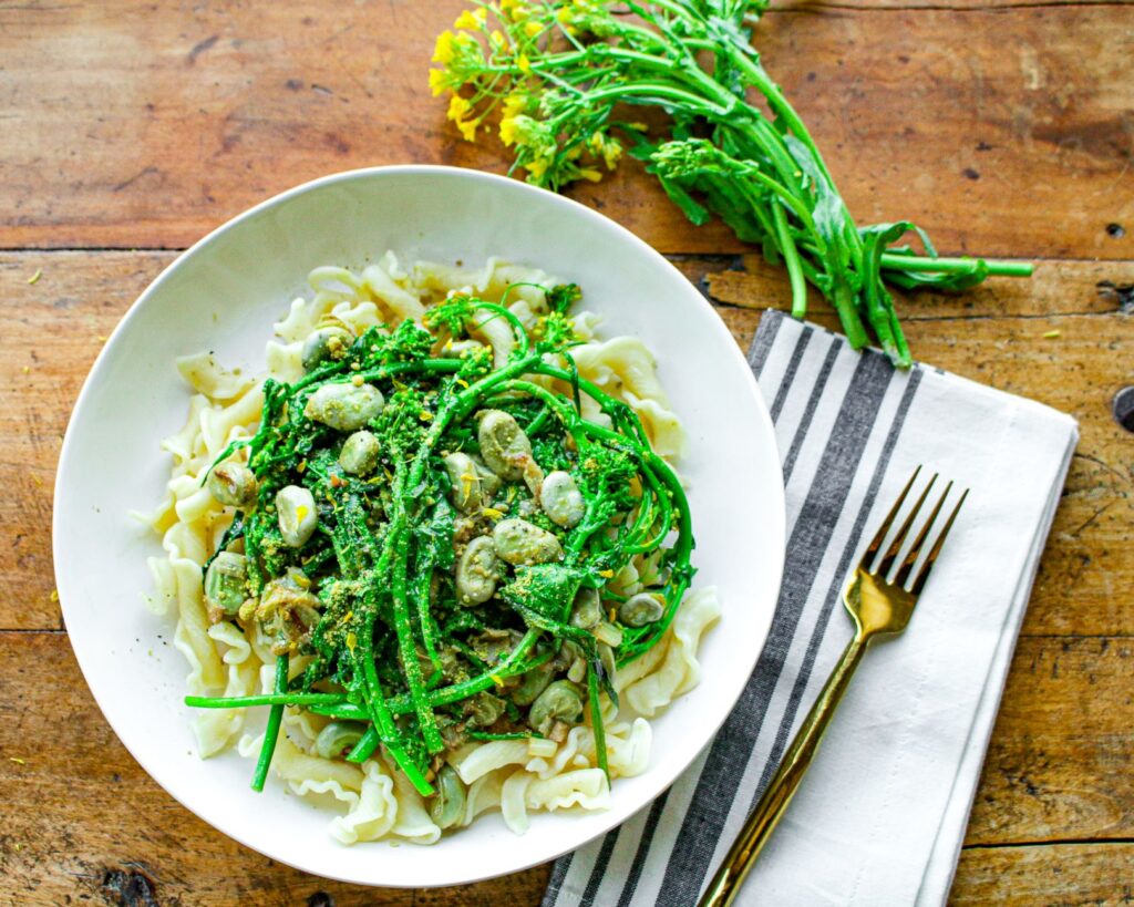 Top 5 Ways to Use Rapini + Rapini Recipe Guide - Sharon Palmer, The ...